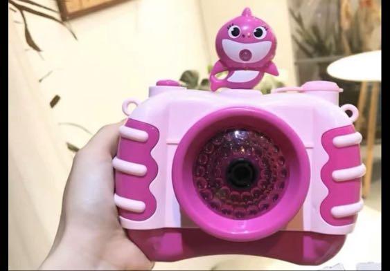 BNIP Baby Shark Bubble camera, Babies & Kids, Baby Nursery & Kids ...