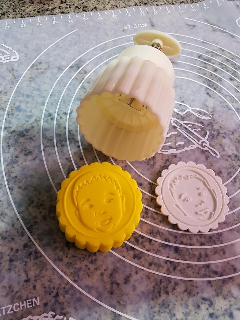 Custom Portrait Face mooncake mould, Everything Else on Carousell
