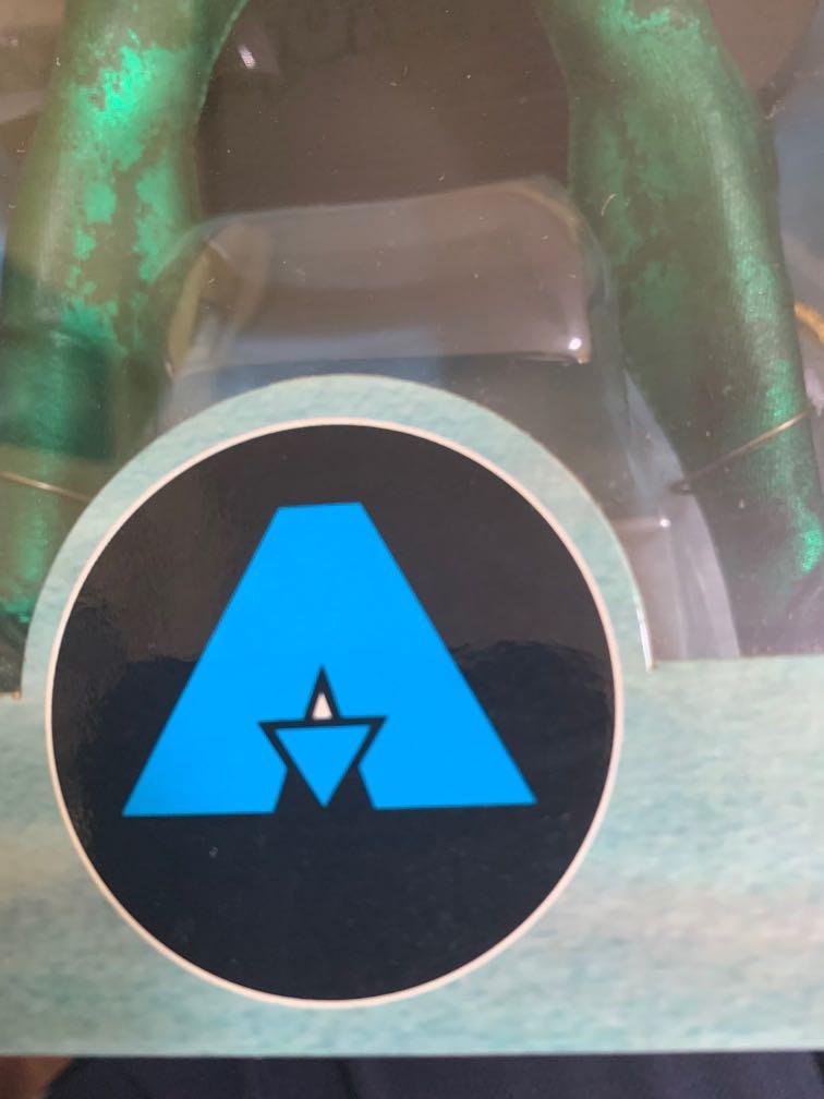 DC DIRECT AQUAMAN 13 INCH FIGURE, Toys & Games, Others on Carousell