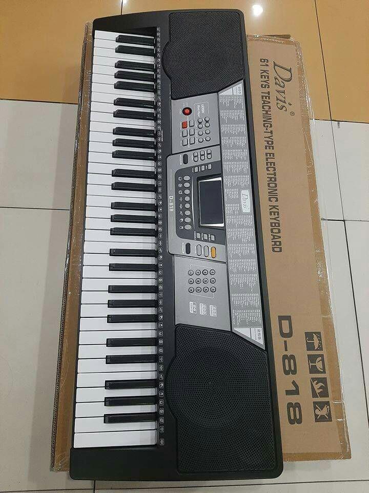 KEYBOARD | DAVIS D-818, Hobbies & Toys, Music & Media, Musical ...