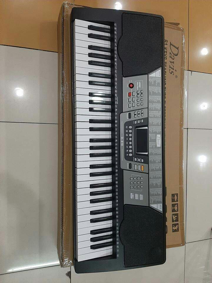 KEYBOARD | DAVIS D-818, Hobbies & Toys, Music & Media, Musical ...