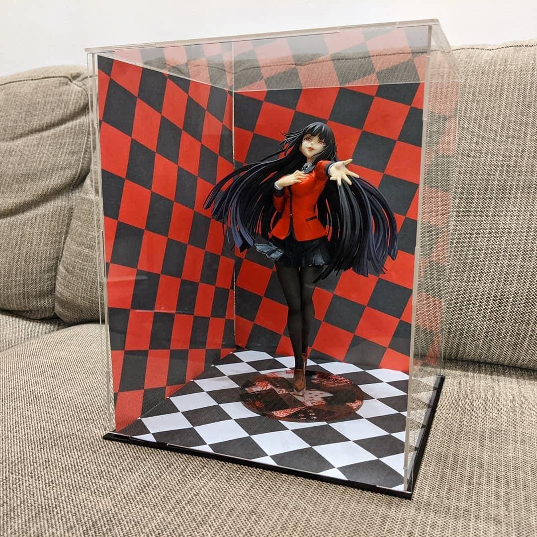 (Customise) Self Assembly Acrylic Display Case, Hobbies & Toys, Toys ...