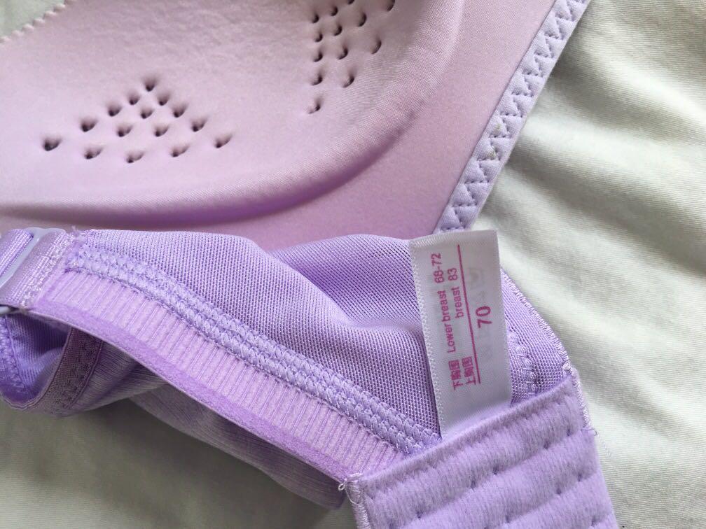 Size 70A bra胸圍 全新, 女裝, 女裝上衣 ＆ 外套 - Carousell