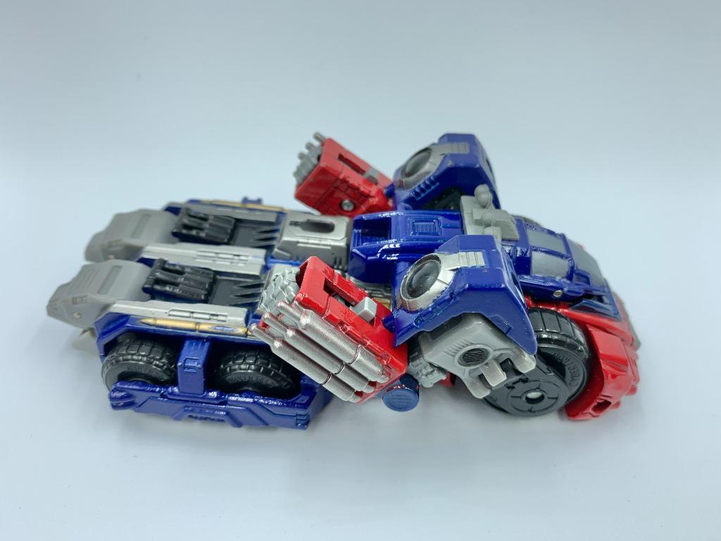Titanium Optimus Prime (no box), Hobbies & Toys, Collectibles ...