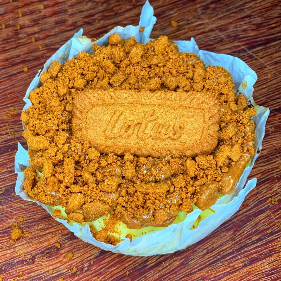 Biscoff basque burnt cheesecake, Food & Drinks, Homemade Bakes on Carousell