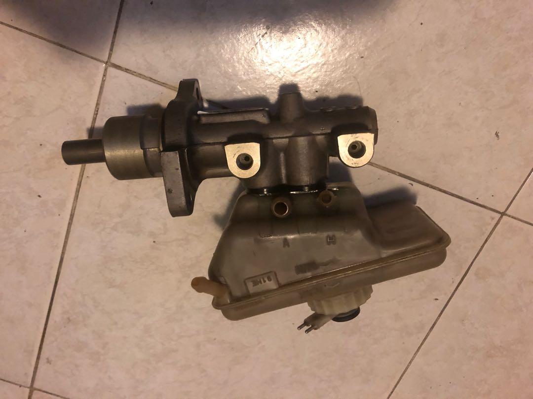 BMW E36 320i Brake Booster and master cylinder, Car Accessories ...