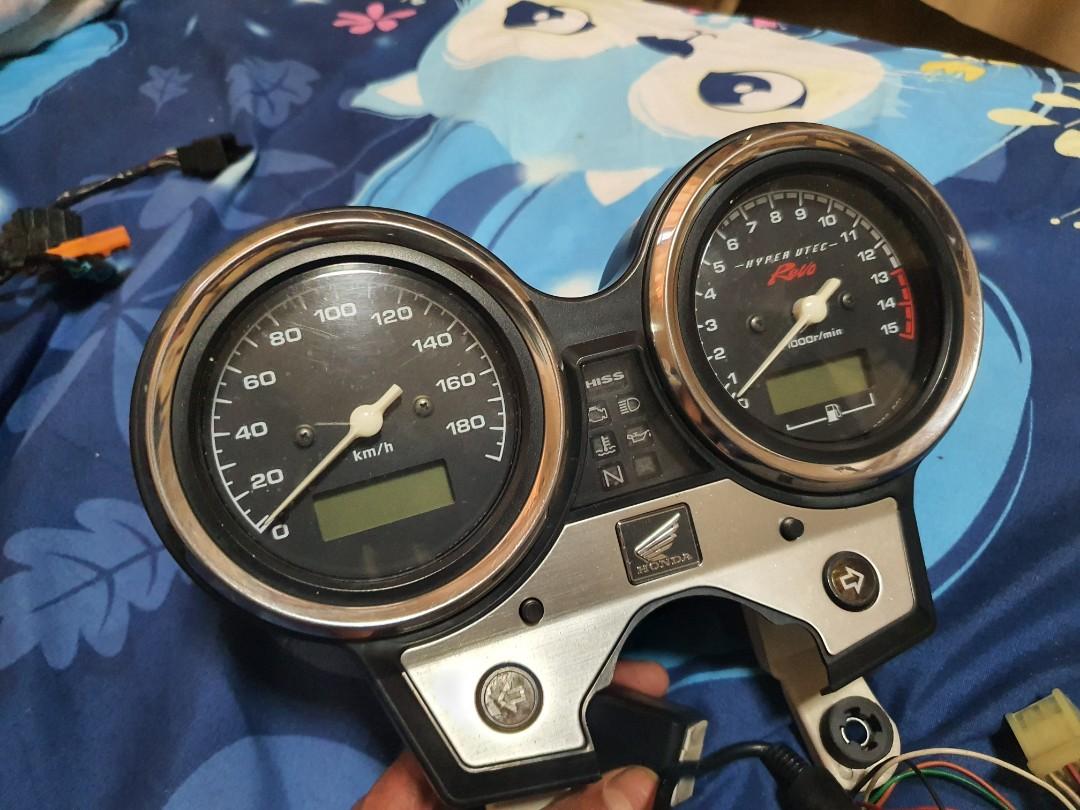CB400 Revo HYPER VTEC Meter Original, Motorcycles, Motorcycles for Sale, Class 2A on Carousell