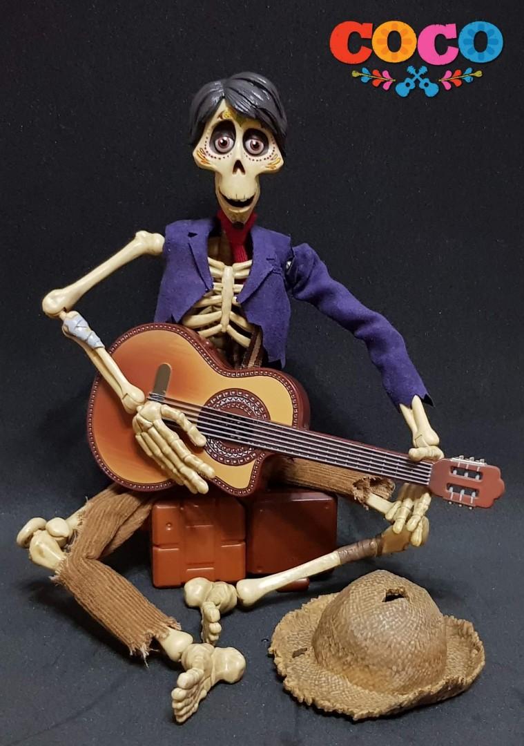 Disney Pixar Singing Fully Articulated Hector of Coco, Hobbies & Toys ...
