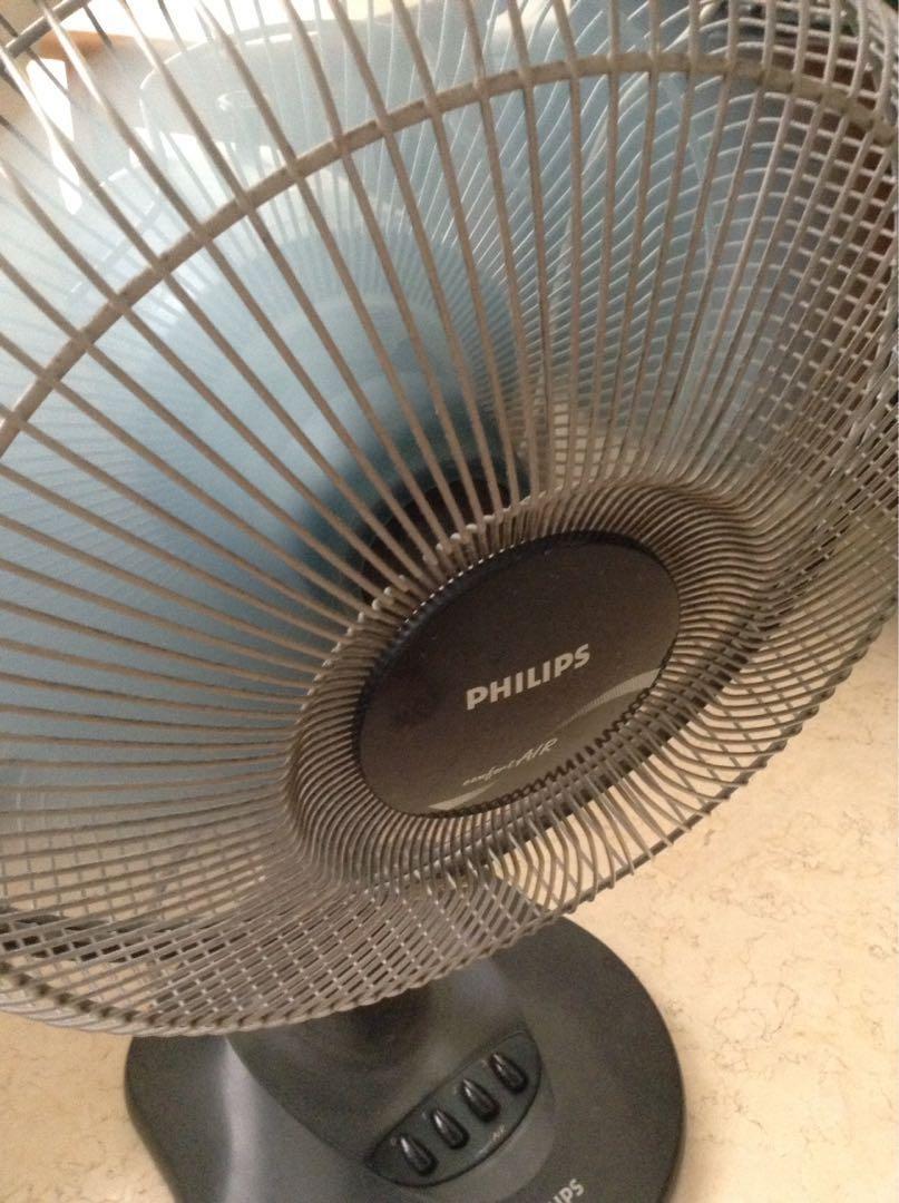 Philips 12" Table Fan, Home Appliances, Cooling & Air Care on Carousell