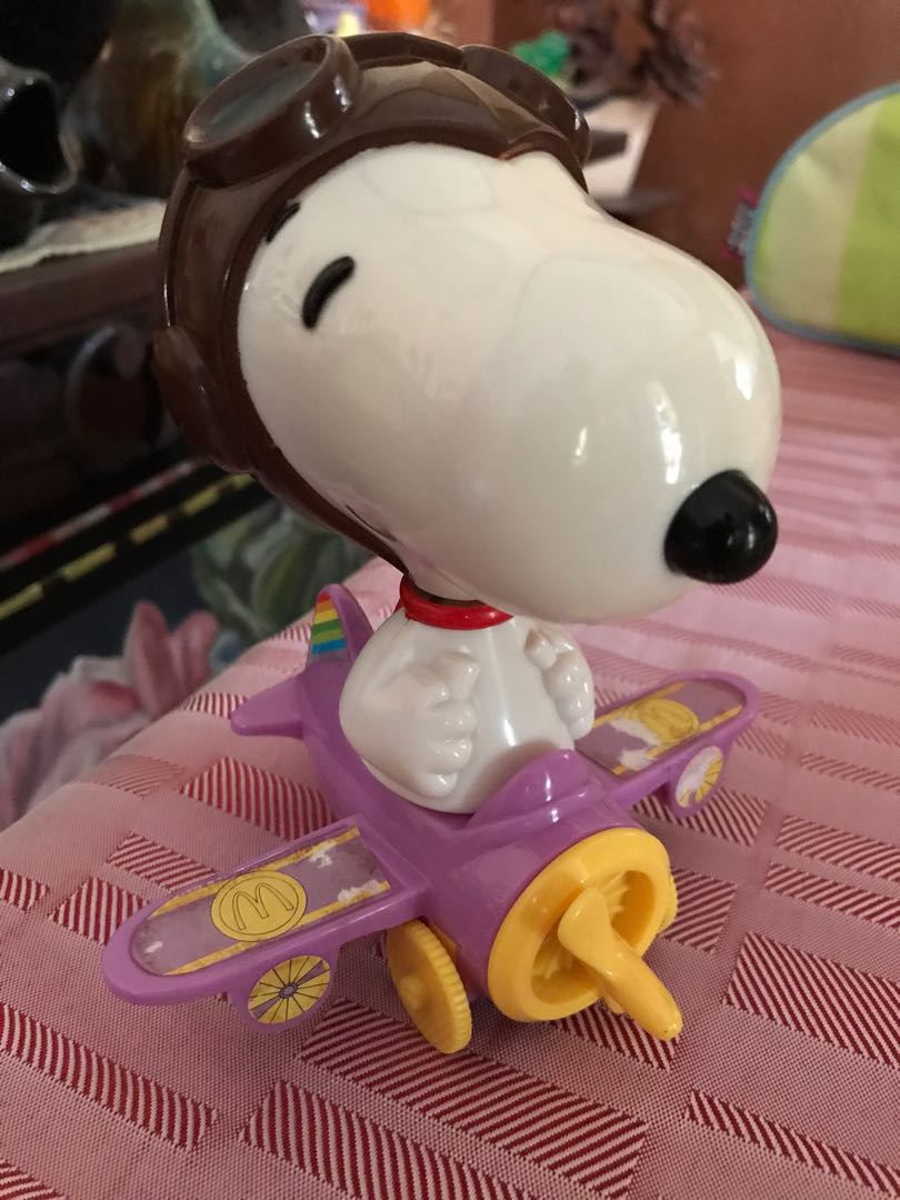 Snoopy pilot McDo toy vintage, Hobbies & Toys, Memorabilia ...