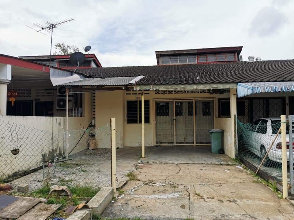 Teres Setingkat Kg. Jawa Tmn Ros Kuantan FREEHOLD [EXTRA LAND AT THE ...