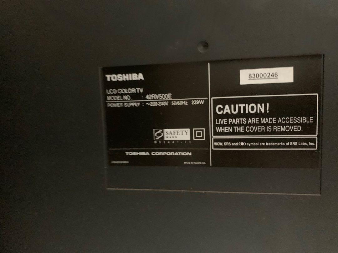 Toshiba REGZA 42 inch 1080p LCD TV (model 42RV500E), TV & Home ...