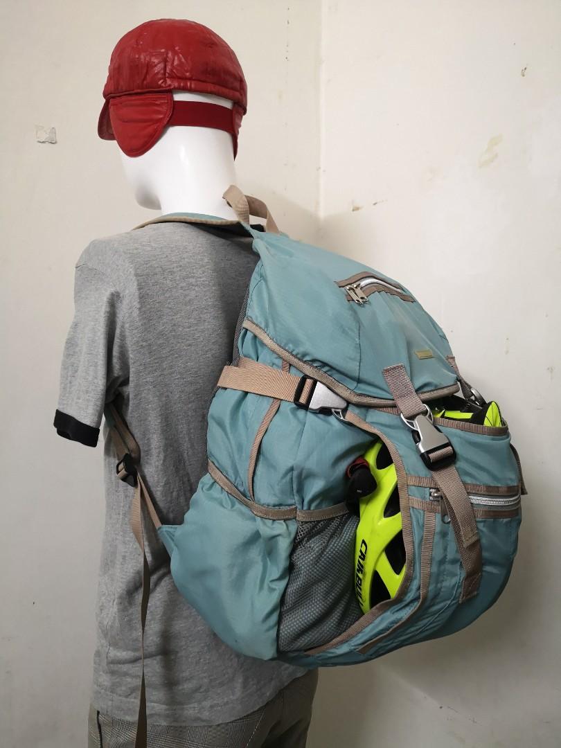 Travel backpack 28L, Men's Fashion, Bags, Backpacks on Carousell