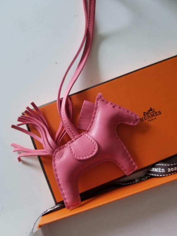 全新 Hermes Rodeo PM So Pink 細馬仔, 名牌, 手袋及銀包 - Carousell