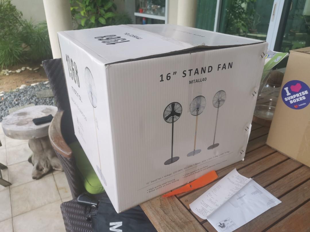 Mistral 1968 stand fan Beige, Furniture & Home Living, Lighting & Fans ...