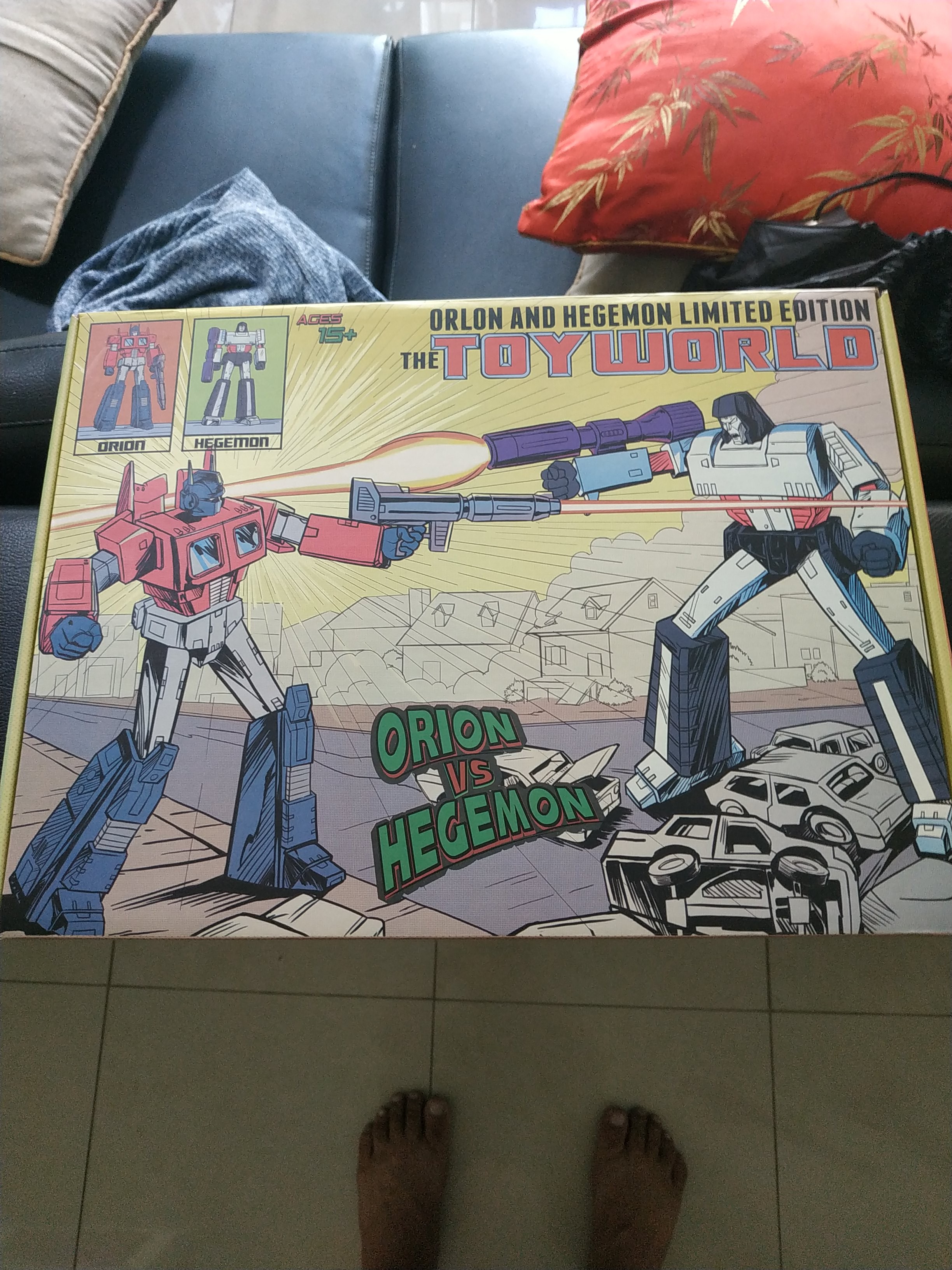 Toyworld Orion vs Hegemon Limited Edition Optimus Prime Megatron ...