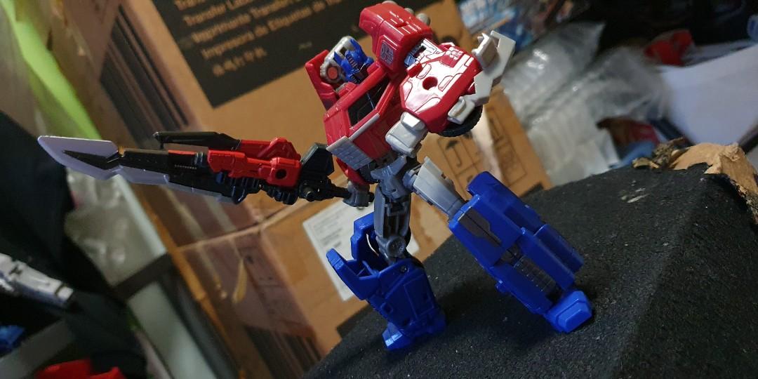 Transformers foc optimus prime with ultra magnus weapon combine sword ...