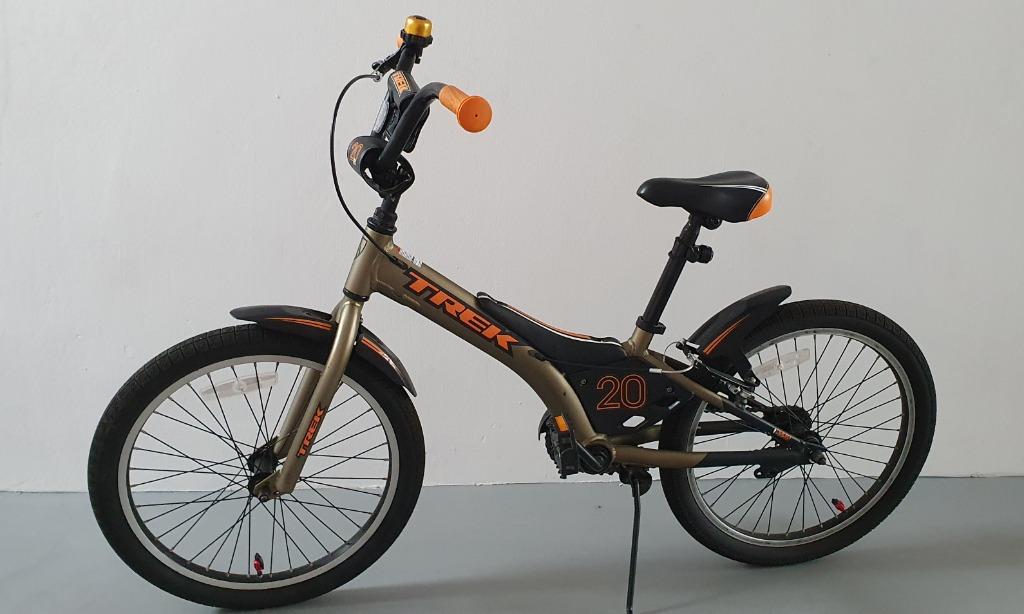TREK Jet 20, Sports Equipment, Bicycles & Parts, Bicycles on Carousell
