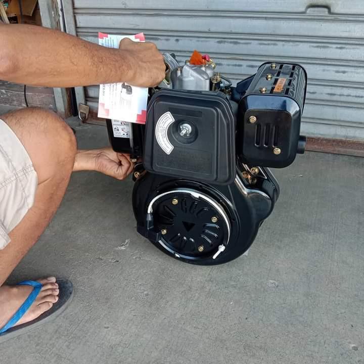 Yamma Diesel Engine 12HP with Starter, Commercial & Industrial ...