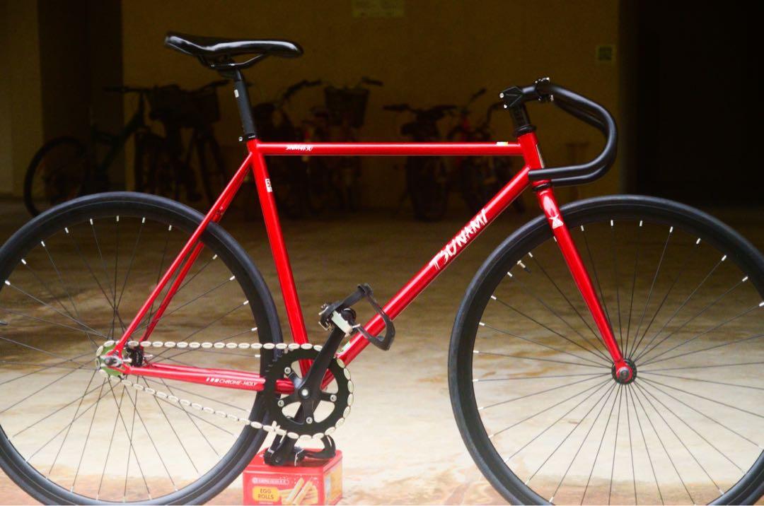 *PRICE DROP!* Tsunami 4130, Bicycles & PMDs, Bicycles, Fixies on Carousell