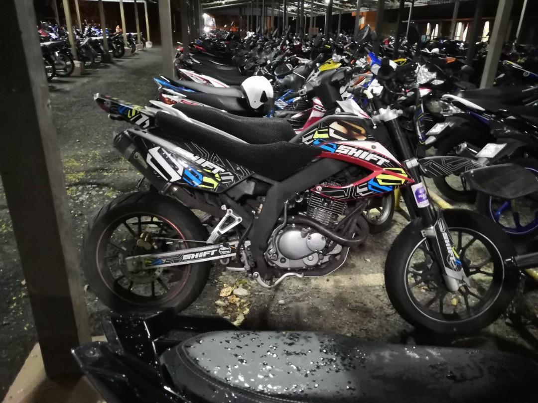 Motor Motard MLE XTM 200, Motorbikes on Carousell