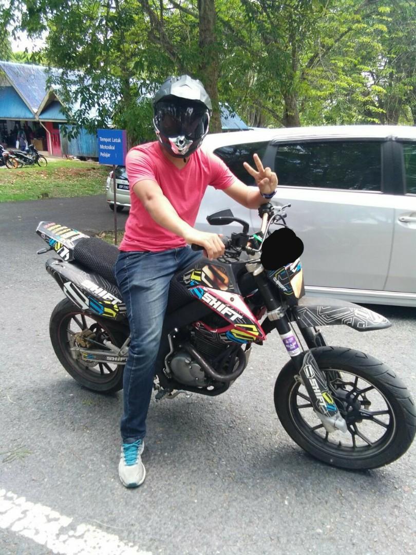 Motor Motard MLE XTM 200, Motorbikes on Carousell