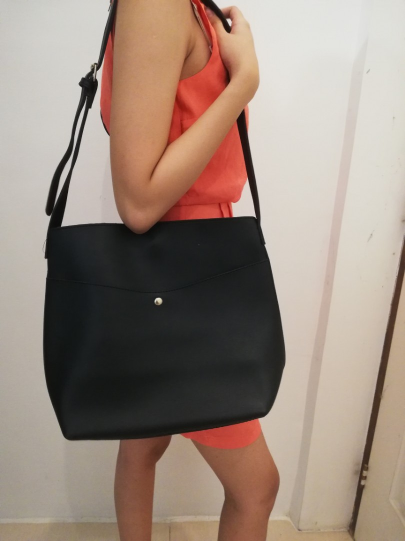 Original Parisian Bag, Women's Fashion, Bags & Wallets, Beach Bags on ...