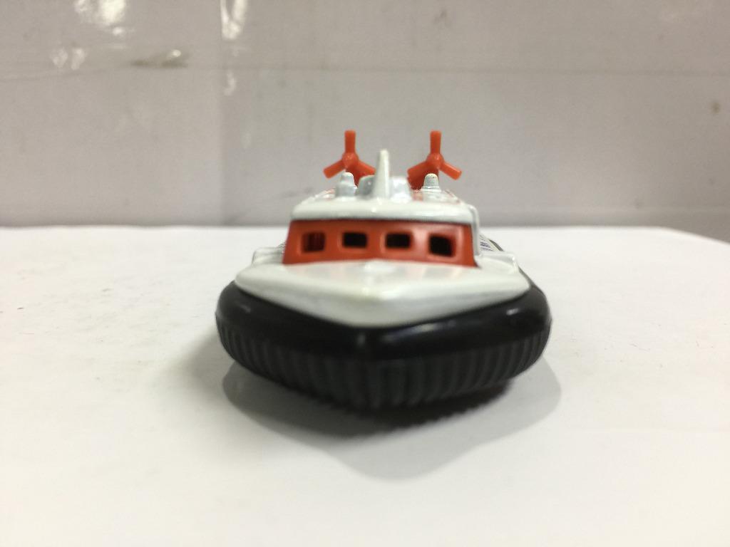 VINTAGE TOMICA 93 MITSUI ZOSEN HOVERCRAFT MV-PP5 MADE IN JAPAN (PIU20), 興趣及遊戲, 玩具 & 遊戲類 - Carousell