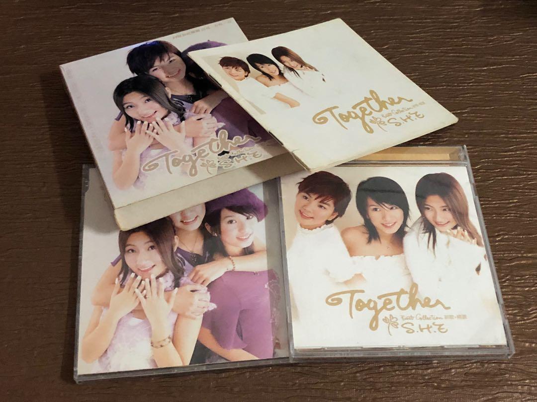 二手CD-S.H.E / Together新歌+精選CD+VCD, 書籍、休閒與玩具, 樂器、音樂相關, CD、DVD在旋轉拍賣