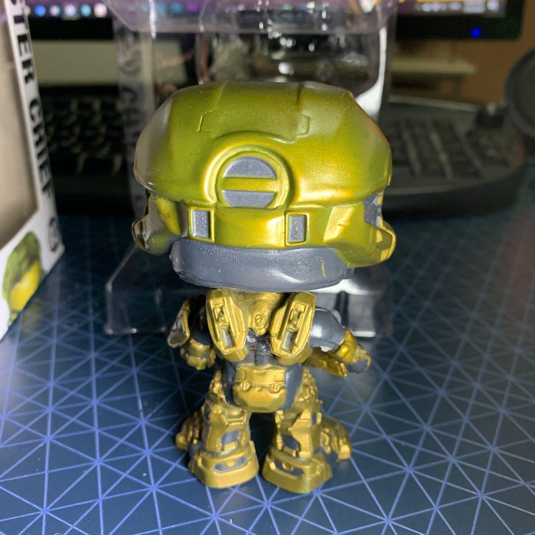 Funko Pop Halo - Gold Master Chief Blockbuster Exclusive, Hobbies ...
