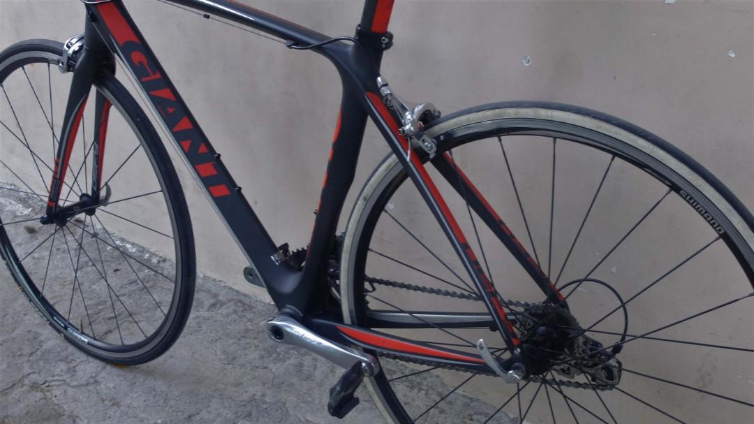 Giant Defy RB full carbon fiber, Sports Equipment, Bicycles & Parts ...
