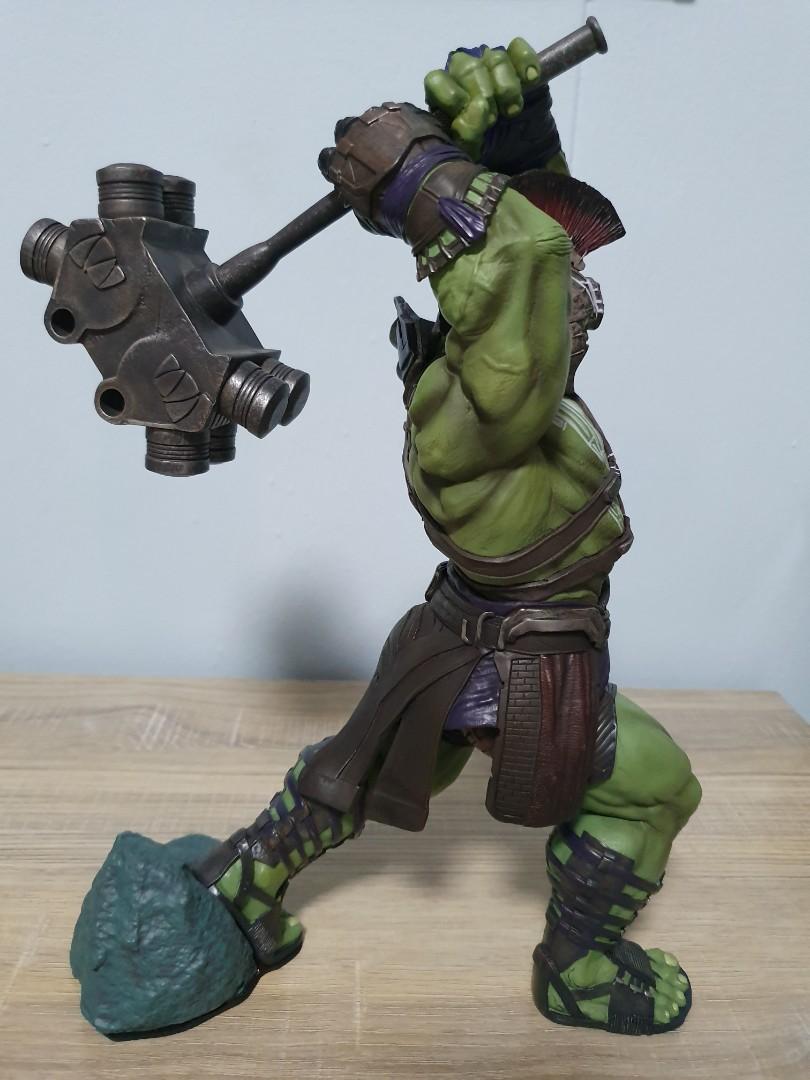 Marvel Thor: Ragnarok Hulk Collector's Gallery Statue, Hobbies & Toys ...