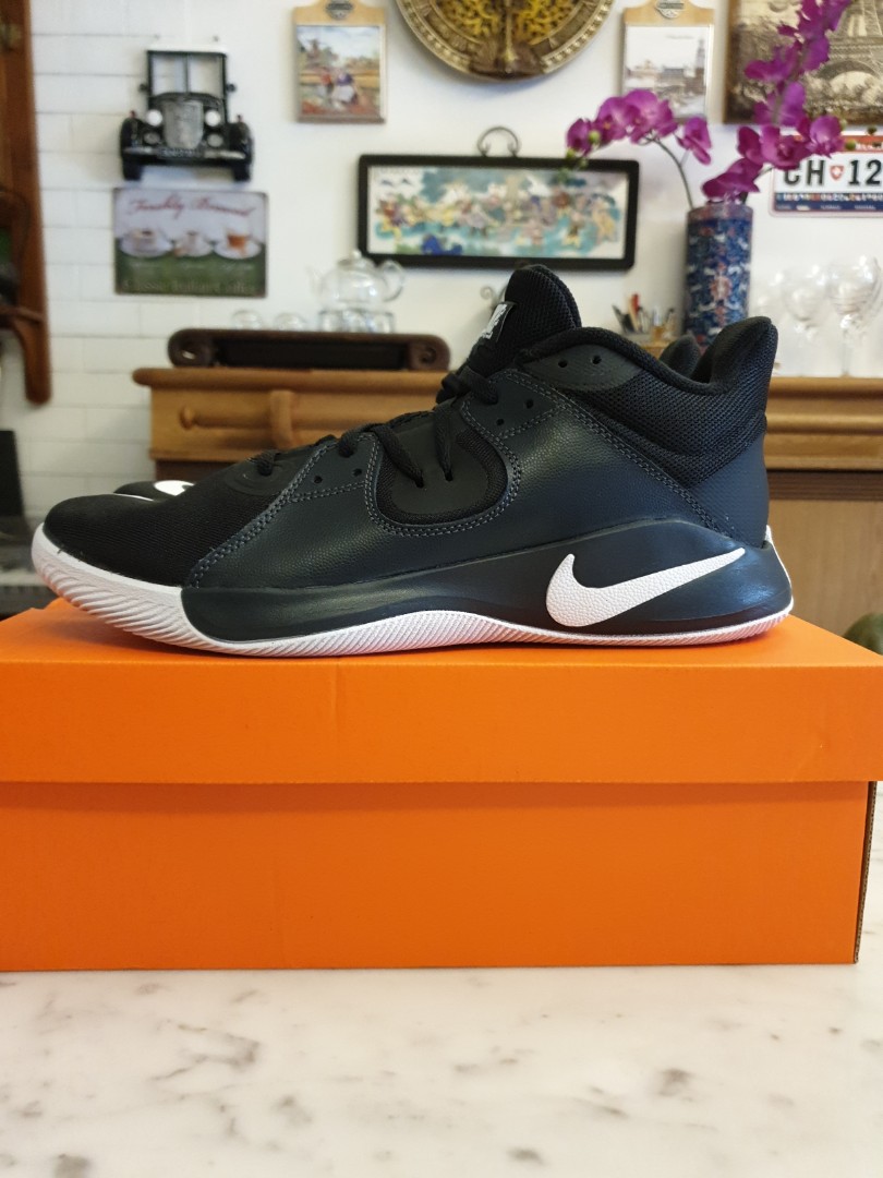 Nike Fly.By Mid Basketball Shoe, Men's Fashion, Footwear, Sneakers on ...