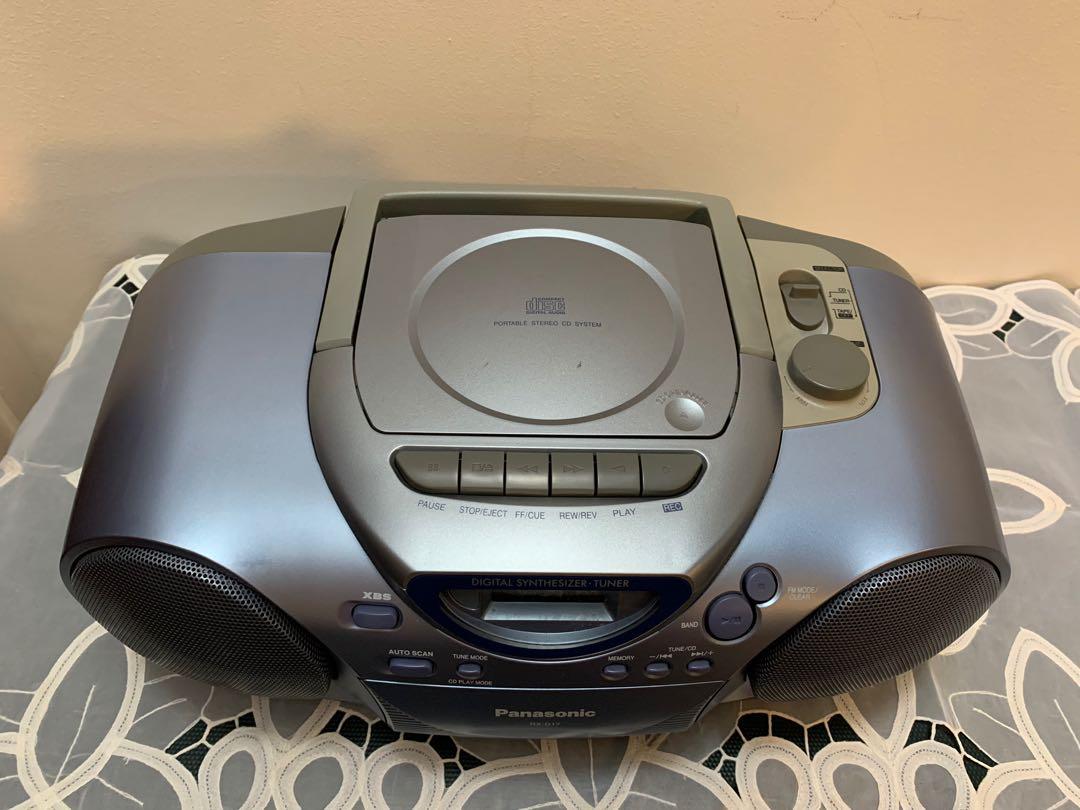 NOSTALGIC Panasonic RX-D17 Portable Stereo CD System with Radio ...