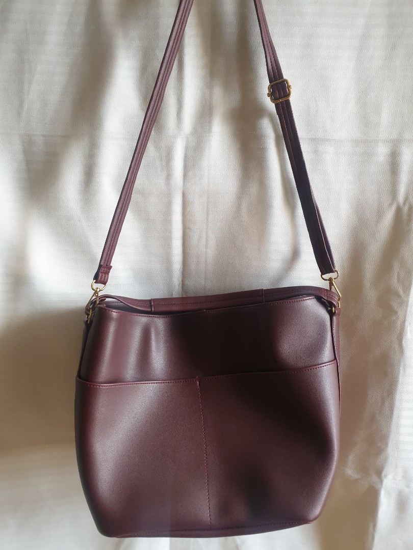 Shiq Maroon Two Way Bucket Bag, Women's Fashion, Bags & Wallets, Cross ...