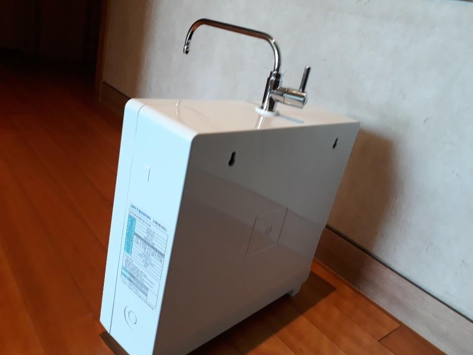Waterpia water purifier 4 stages, TV & Home Appliances, Kitchen ...
