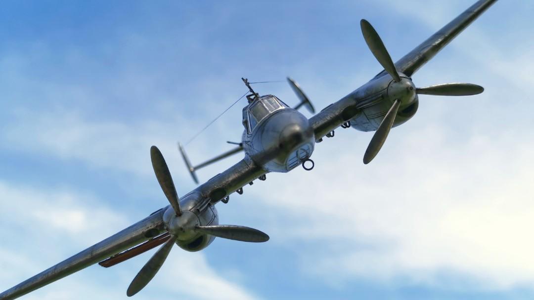 1/72 Petlyakov Pe-2, Peshka "Unknown Unit" HOBBY BOSS, 興趣及遊戲, 玩具 & 遊戲類 ...