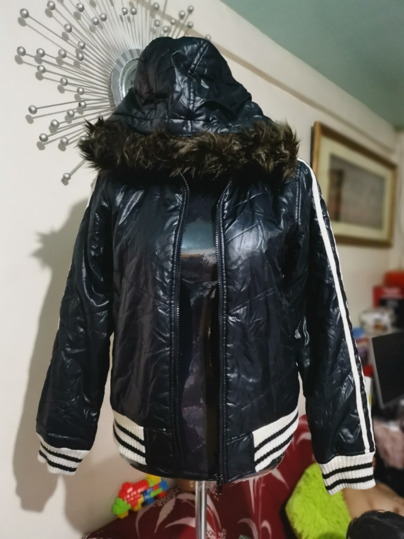 CONVERSE Winter jacket, Women's Fashion, Coats, Jackets and Outerwear ...