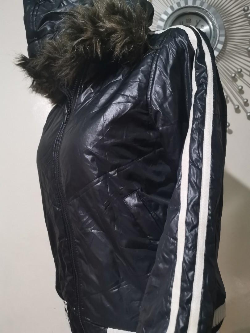 CONVERSE Winter jacket, Women's Fashion, Coats, Jackets and Outerwear ...