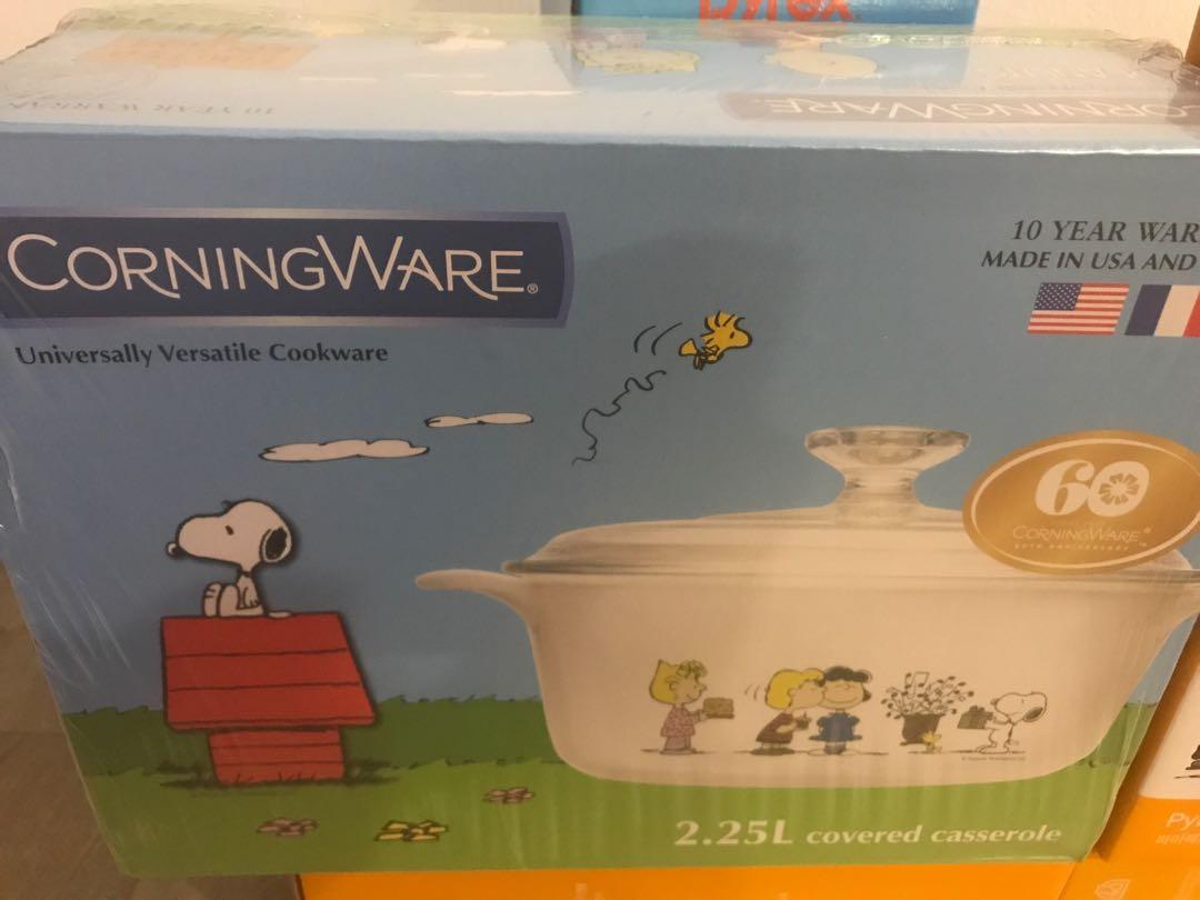Corelle/Corningware/Pyrex Peanuts bundle set, Home Appliances ...