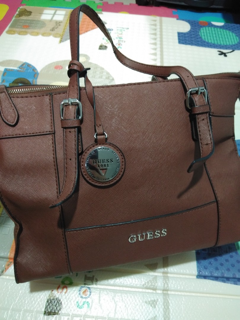 Guess Original Bag, Women's Fashion, Bags & Wallets, Purses & Pouches ...