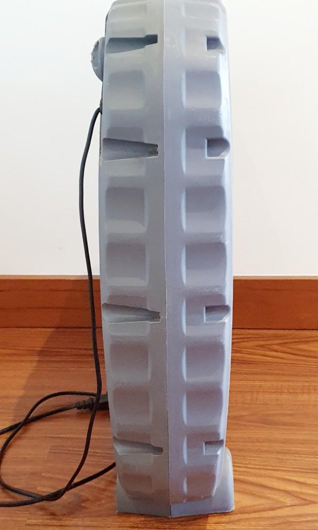 Iwata Tornado Box-20A Box Electric Fan, Furniture & Home Living ...