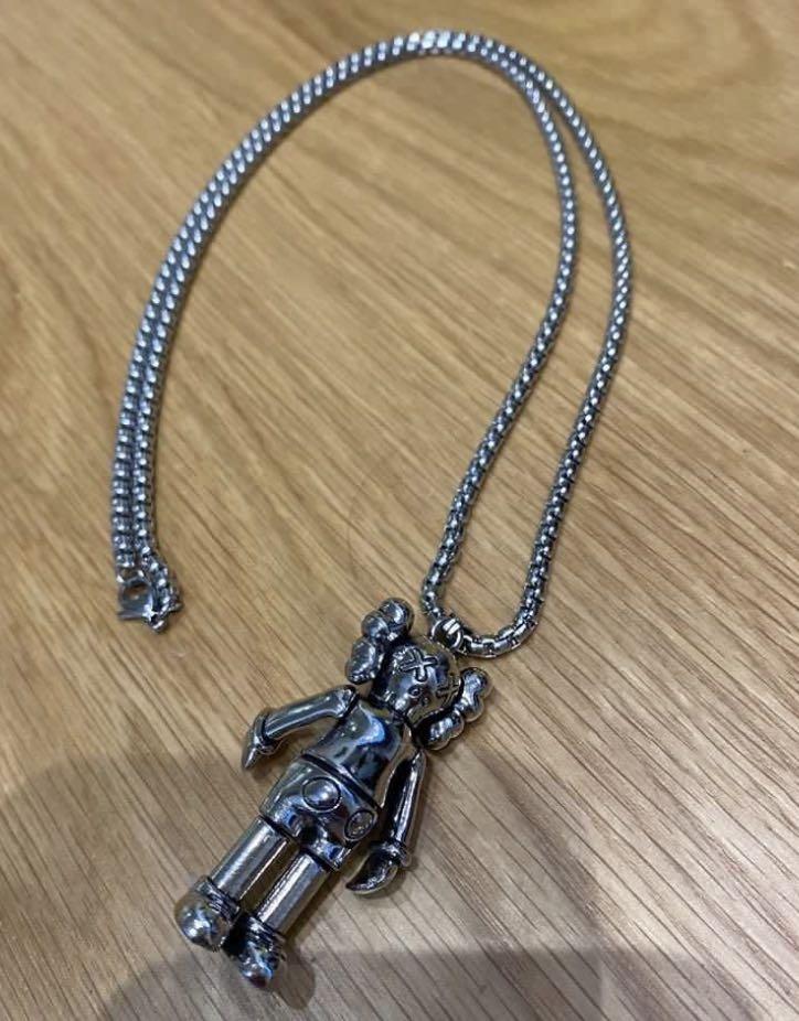 Kaws necklace, Women's Fashion, Jewelry & Organisers, Necklaces on ...