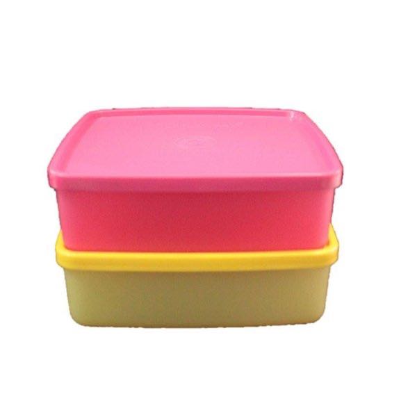 Large Square Away Tupperware 660ml (2), Kitchen & Appliances di Carousell