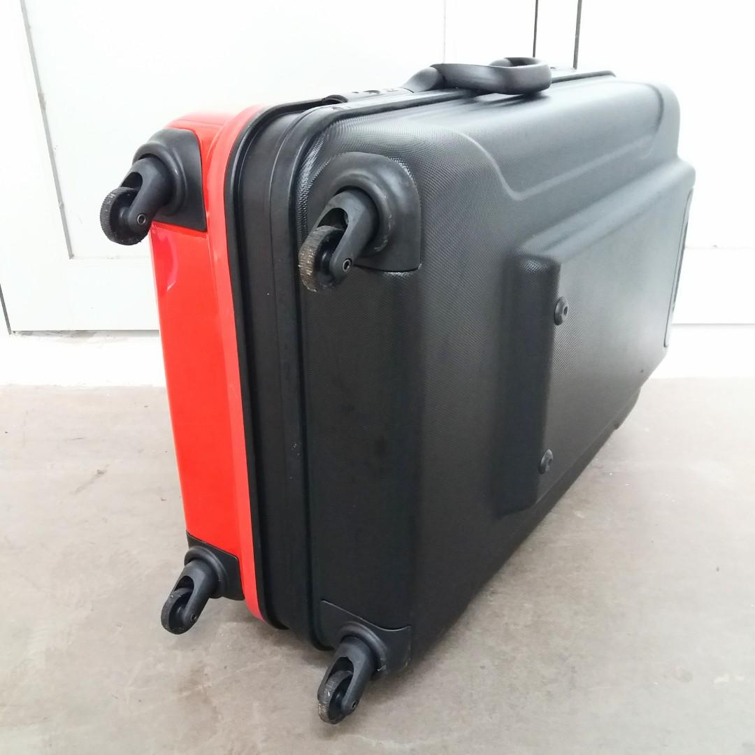 Lojel Luggage Luxurious, Lightweight State-of-the-Art Bonvoyageurs ...