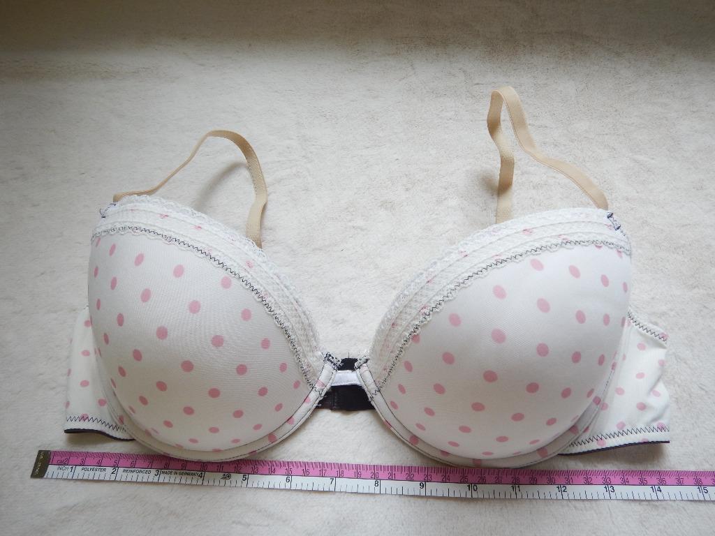 MY 大 BRA Size 38C/85C 粉紅色圓點 ~白色性感Lace邊~舒適肩帶~鋼圈~立體無縫罩杯~時款舒適性感胸圍 $49 (免郵費 ...