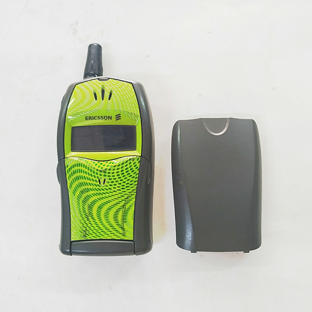 Vintage Ericsson T20, Hobbies & Toys, Collectibles & Memorabilia ...