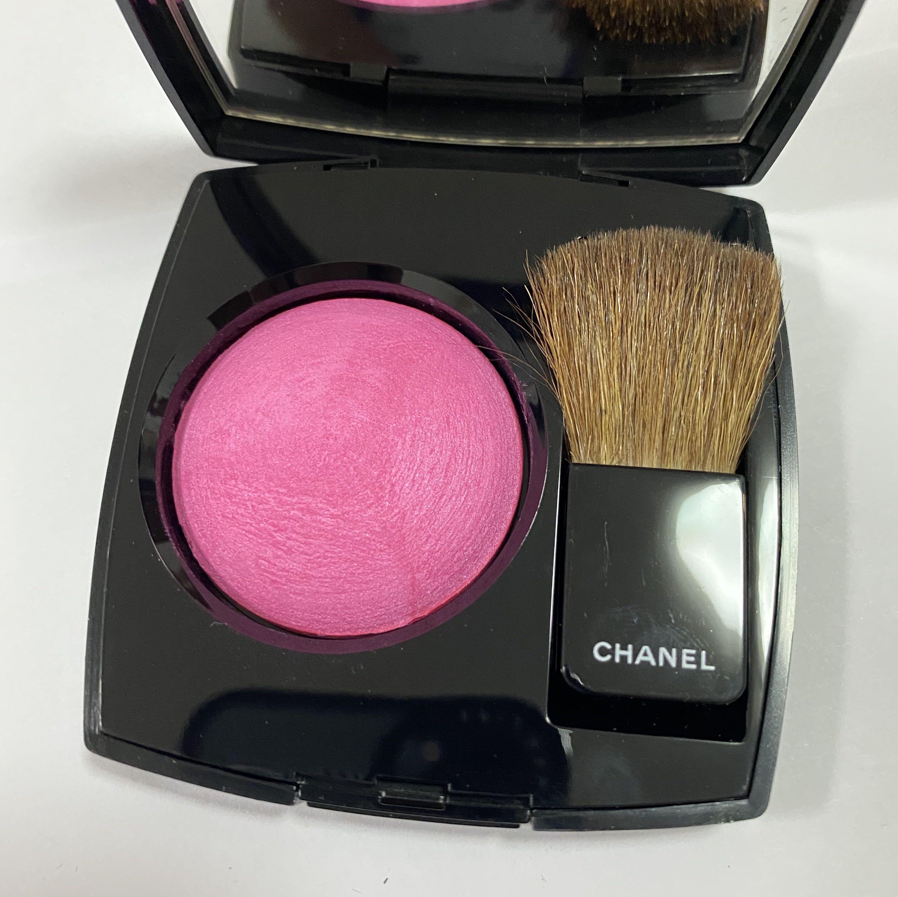 Chanel Joues Contraste Powder Blush 74 ULTRA ROSE, Beauty & Personal ...