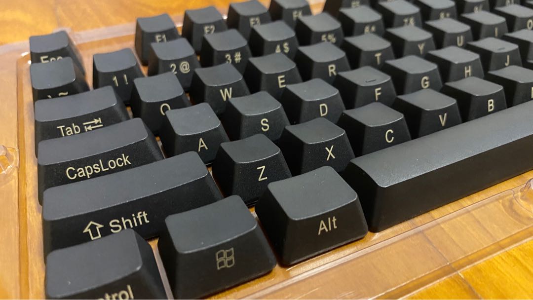 Front Print PBT Keycaps - Black, Computers & Tech, Parts & Accessories ...