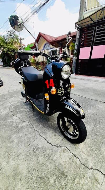ROMAI APPLE / BLACK, Motorbikes, Motorbikes for Sale on Carousell